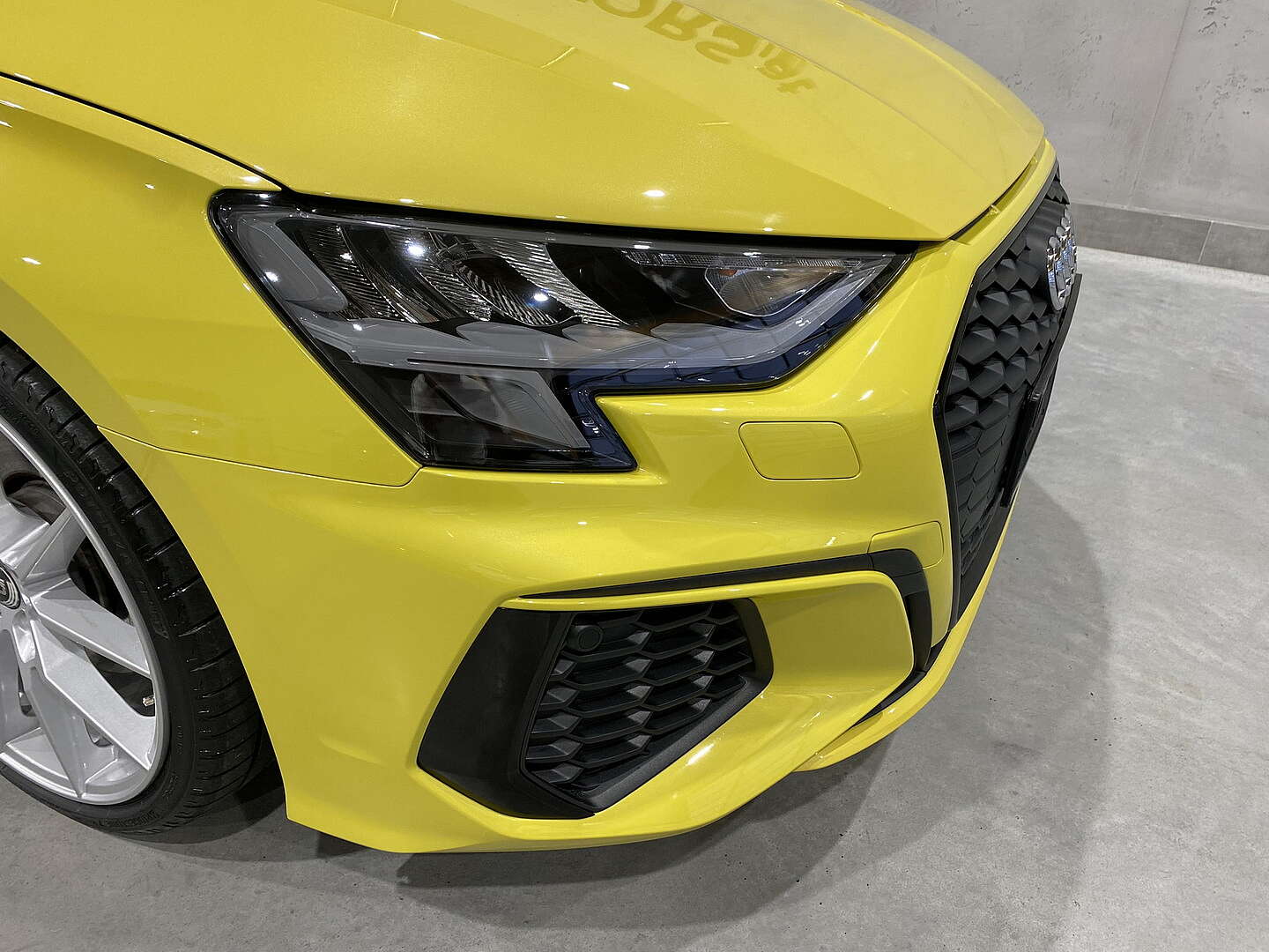 Audi A3 Sportback 35 TFSI S-Tronic Pythongelb