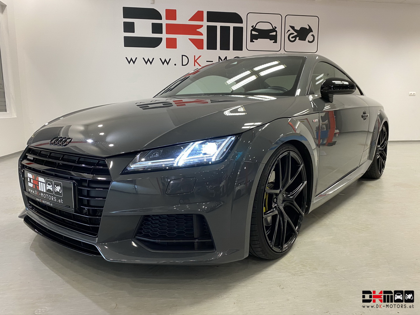 Audi TT 2.0 TFSI Sport quattro S-Tronic
