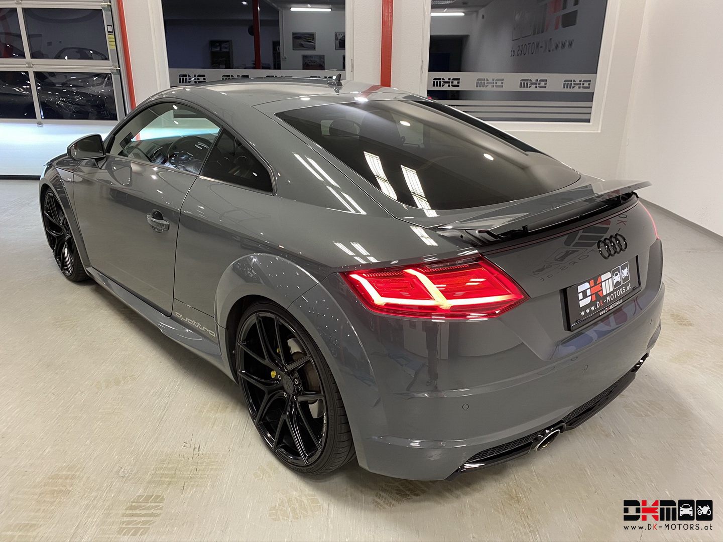 Audi TT 2.0 TFSI Sport quattro S-Tronic