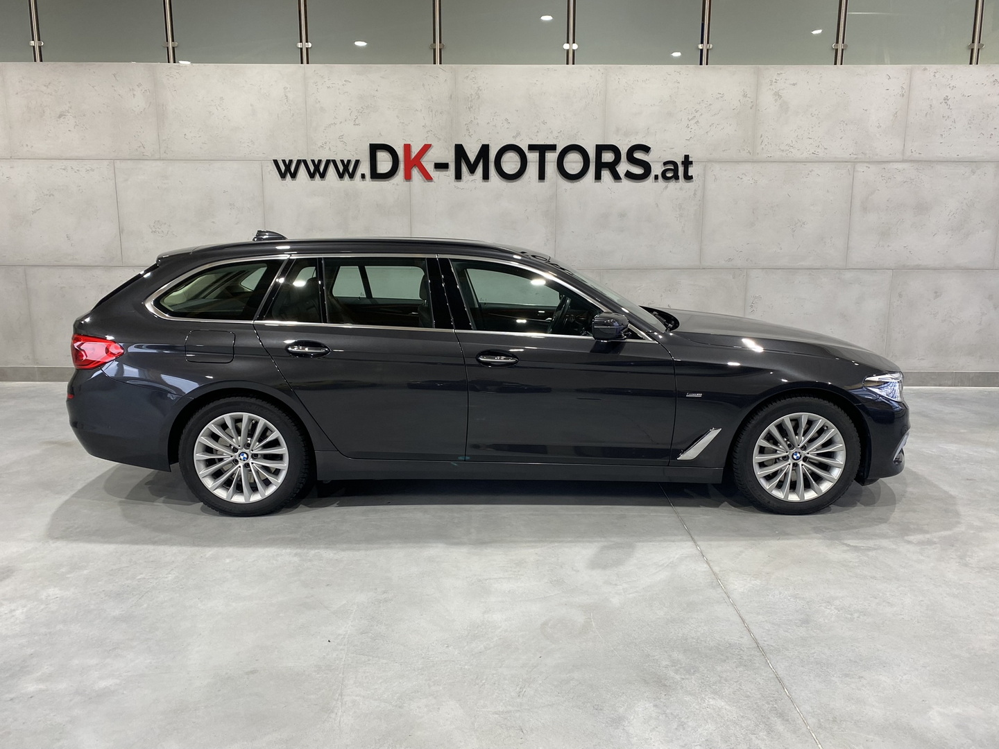 BMW 530d xDrive G31 Kombi Luxury Line Autm.
