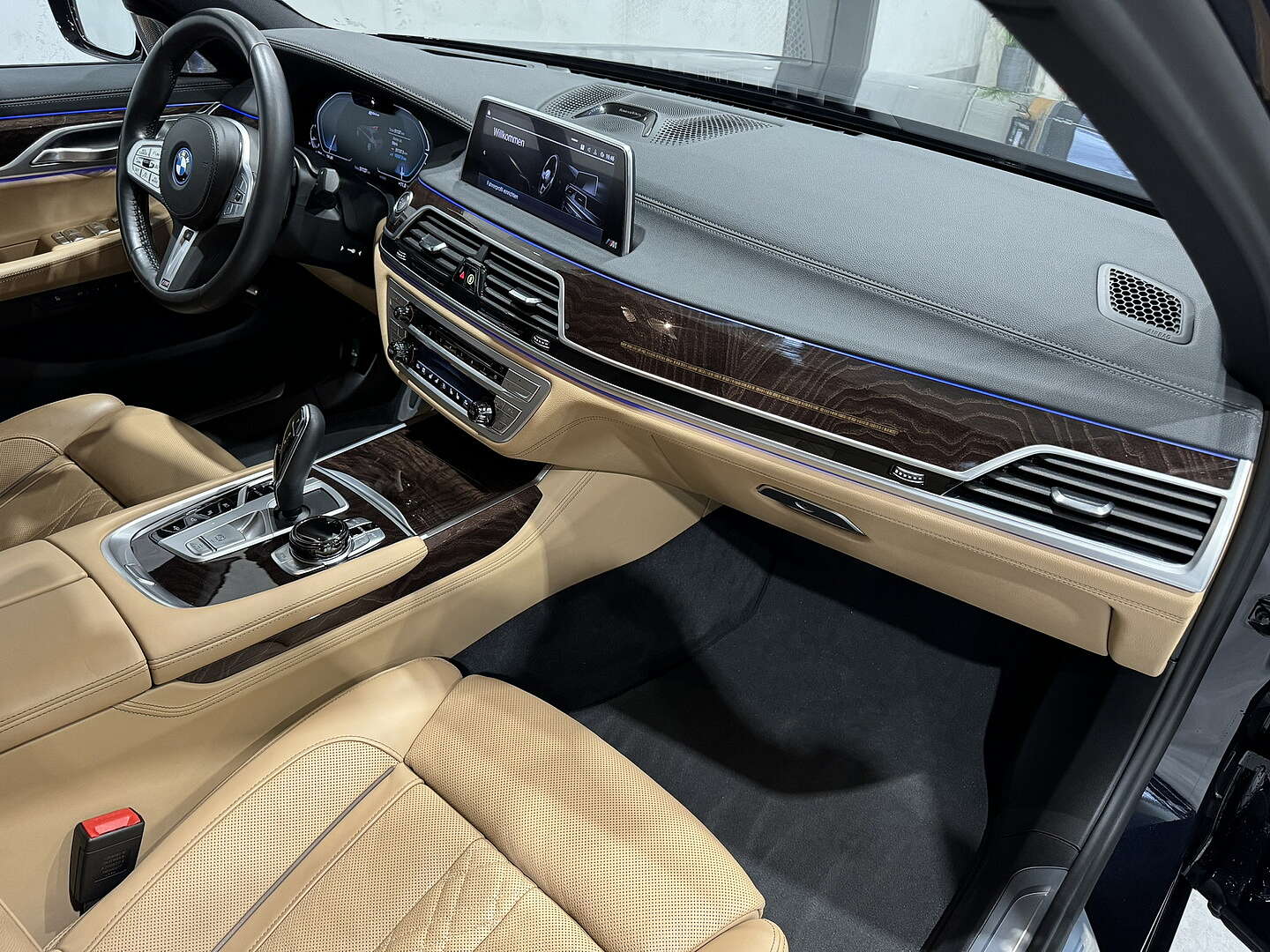 BMW 745e PHEV Hybrid M-Paket Aut.