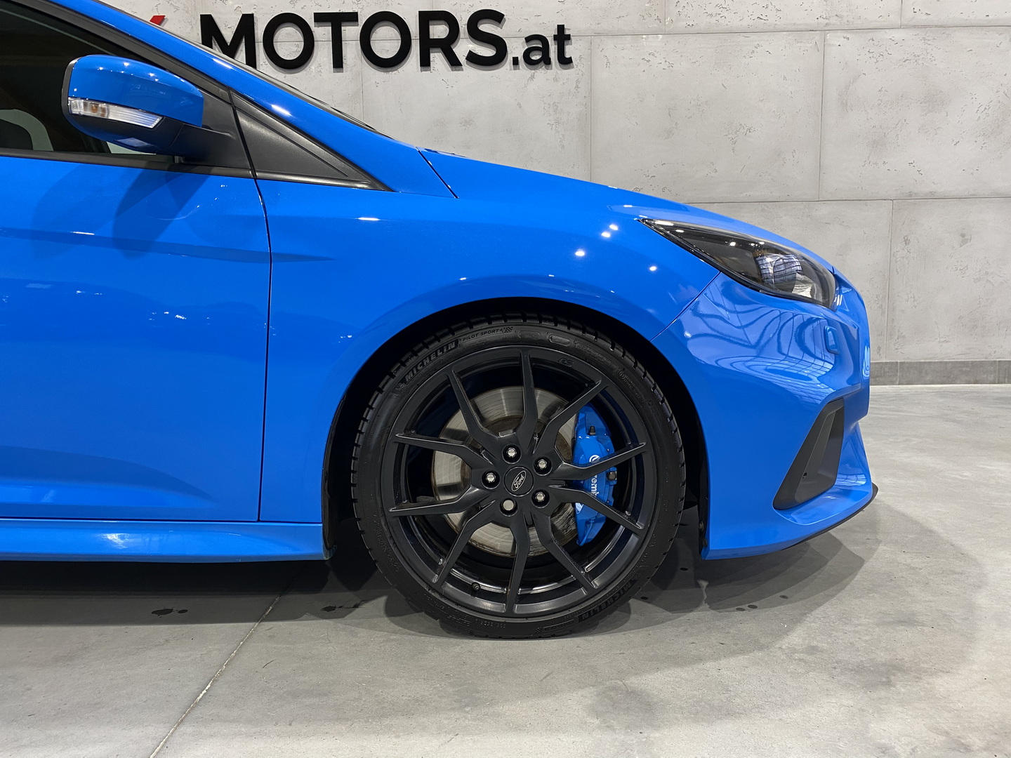 Ford Focus RS MK3 AWD Nitrous Blue