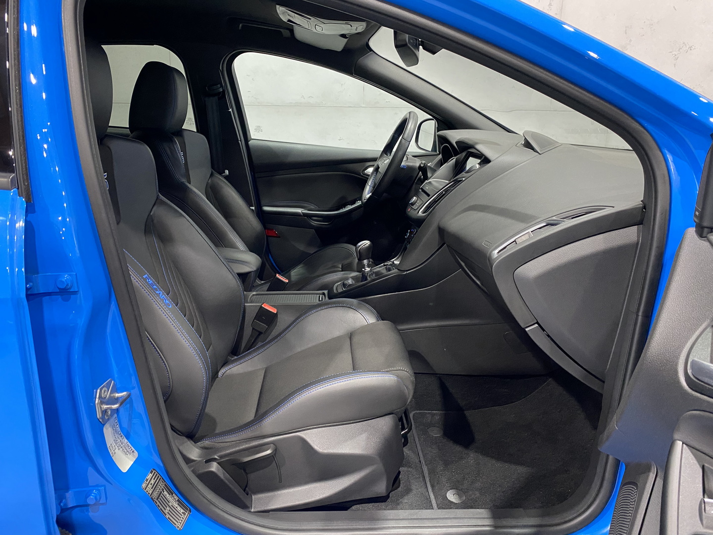 Ford Focus RS MK3 AWD Nitrous Blue