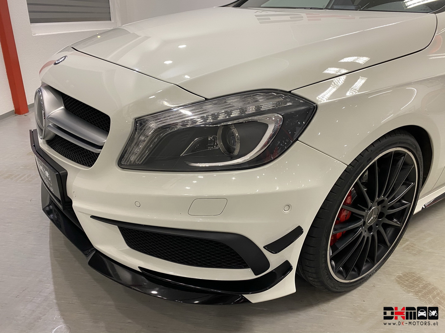 Mercedes A45 AMG 4Matic Turbo Performance