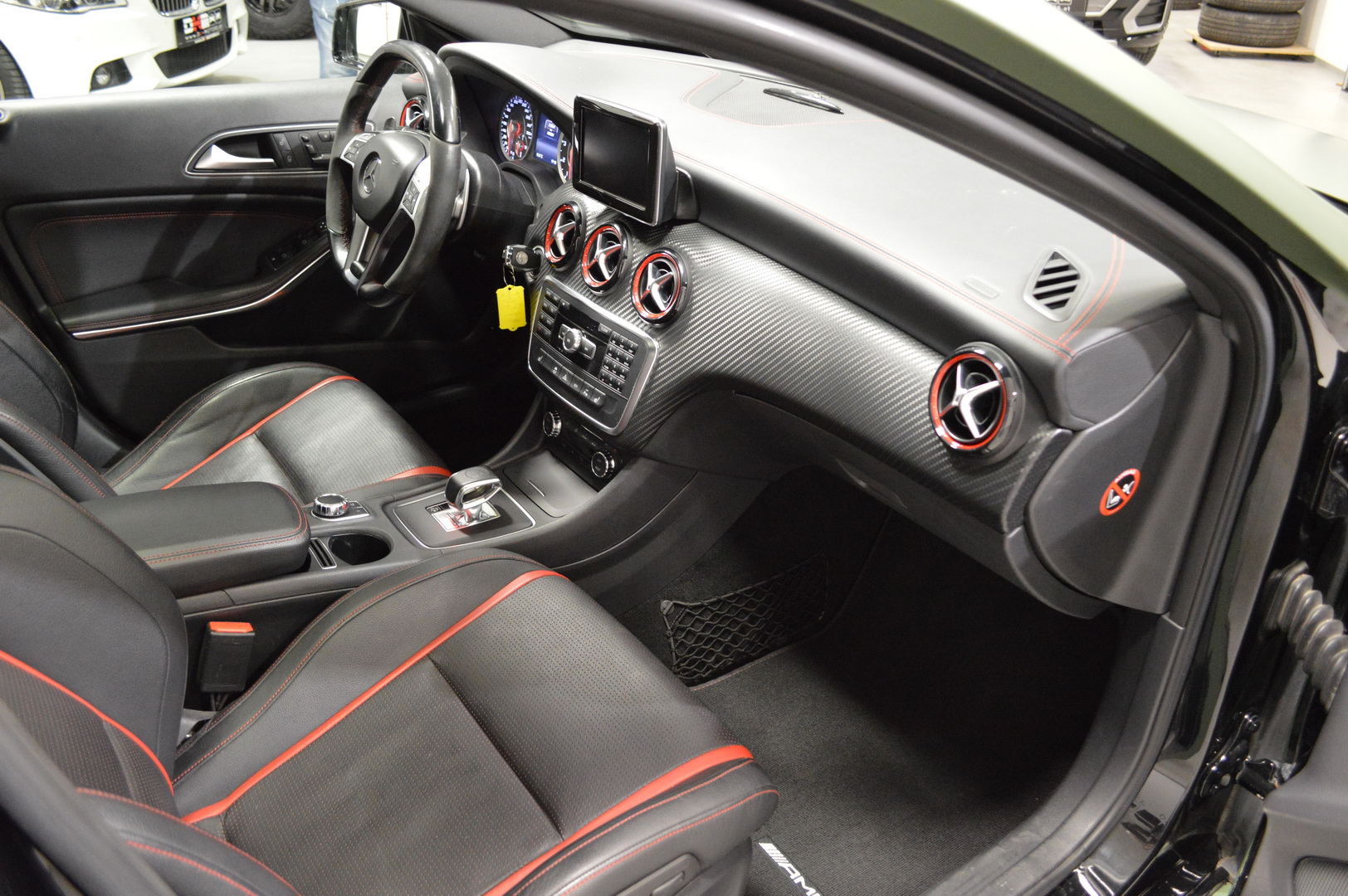 Mercedes A45 AMG Performance