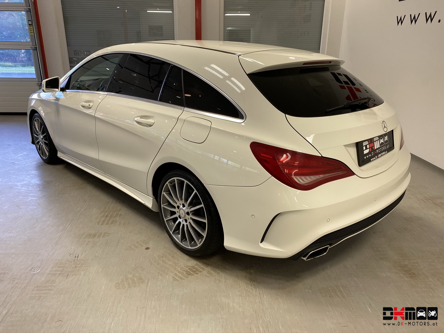 Mercedes CLA 250 4-Matic Shooting Brake AMG Line