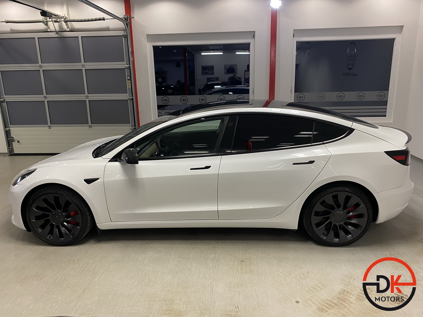 Tesla Model 3 Performance AWD