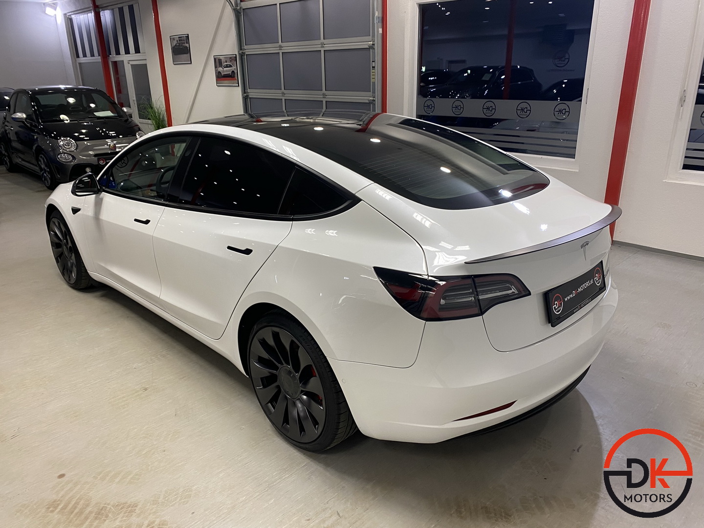 Tesla Model 3 Performance AWD