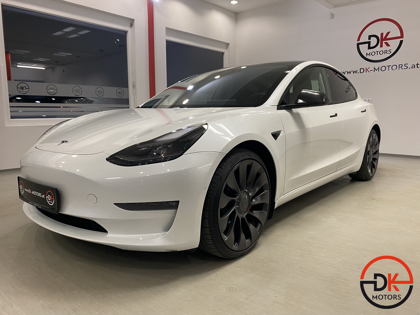 Tesla Model 3 Performance AWD