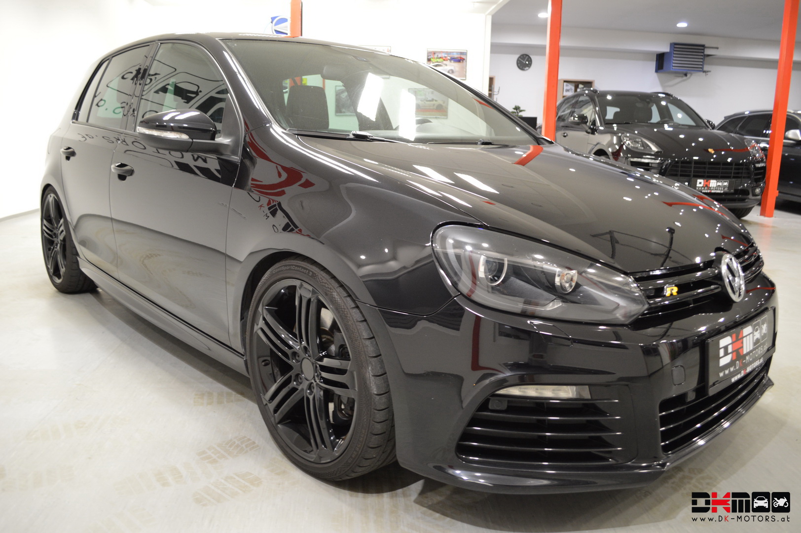 VW Golf 6R DSG schwarz 5trg