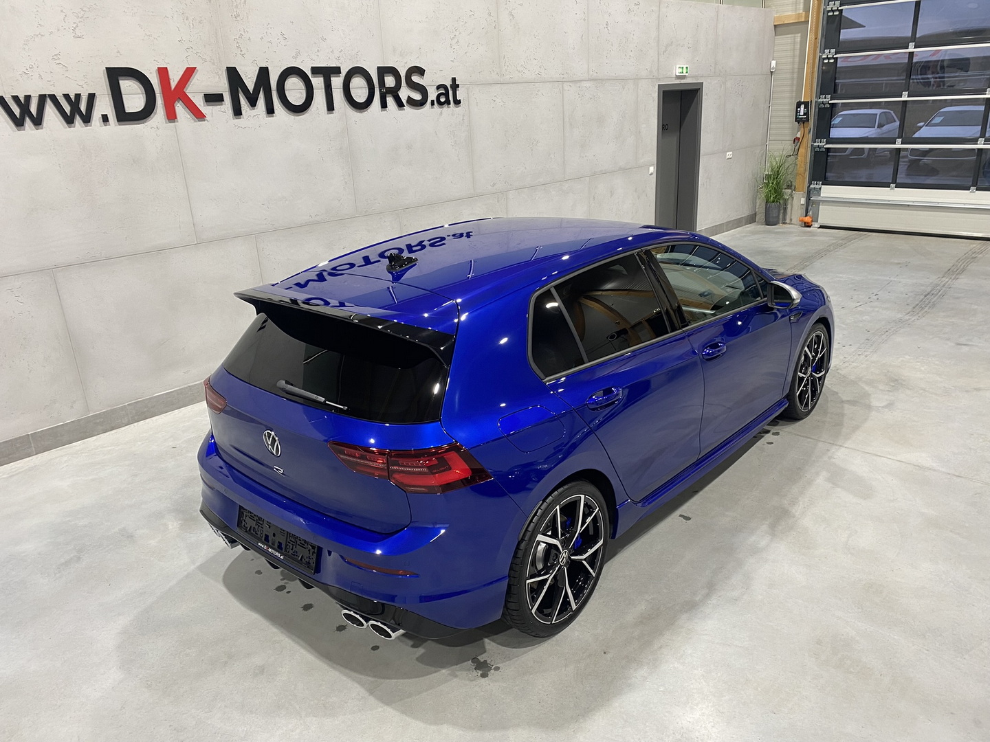 VW Golf 8R 2.0 TSI DSG Lapiz Blue