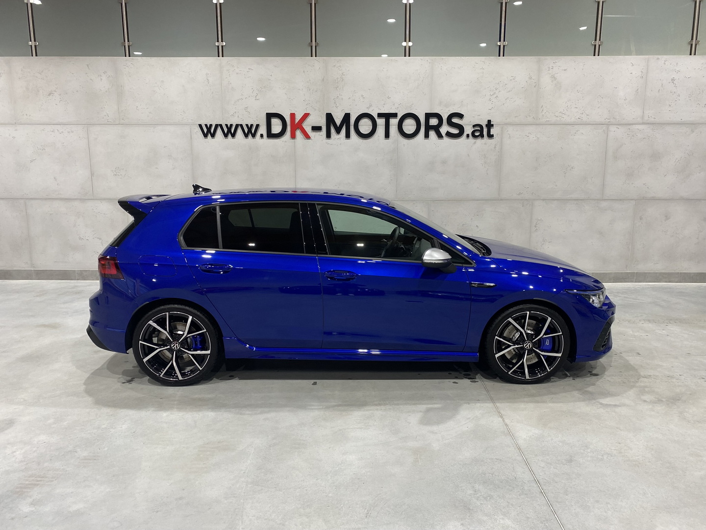 VW Golf 8R 2.0 TSI DSG Lapiz Blue