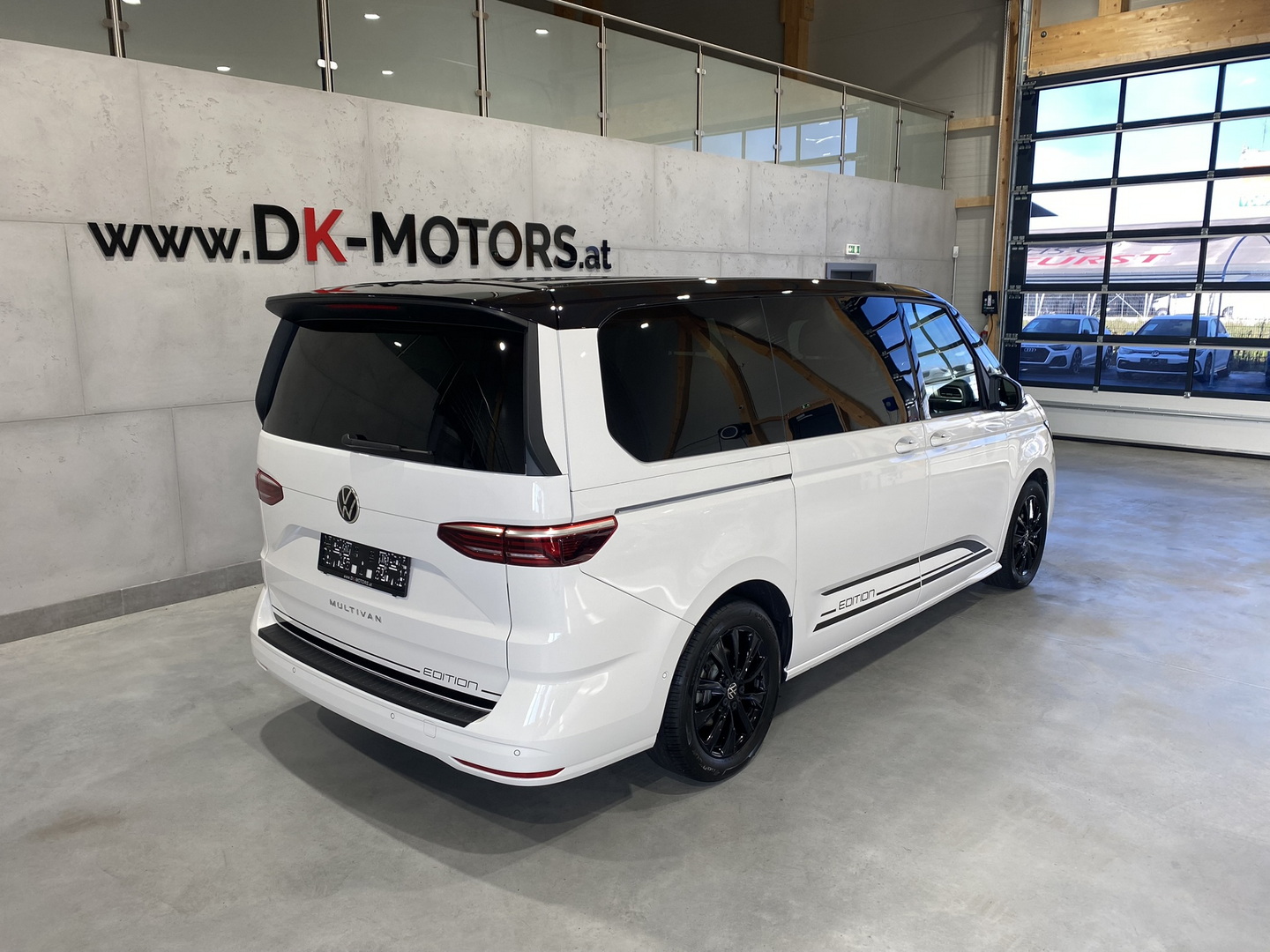 VW Multivan T7 DSG 2.0 TSI Edition LR